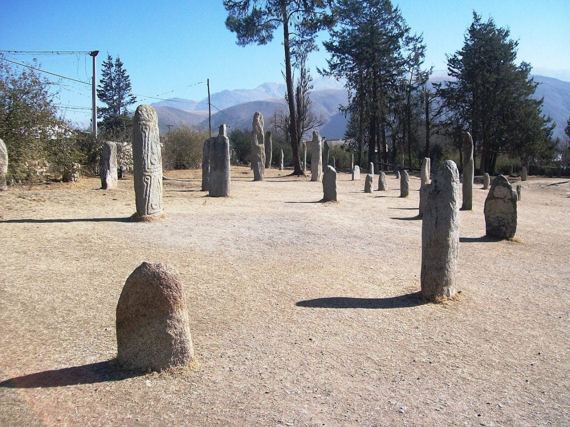Reserva arqueológica Los Menhires de El Mollar, Tucumán - Tripin
