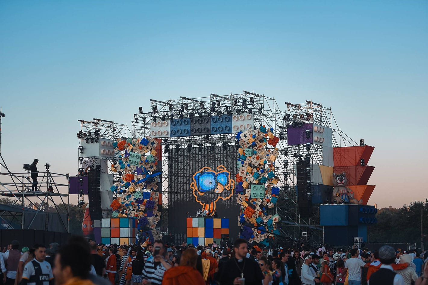 Conoce la Fiesta de Disfraces más grande de Latinoamérica